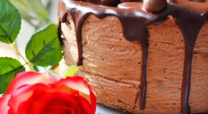 Foto esi nri: Mousse achicha na chocolate kokọ na nutuxe, ọnụ ọgụgụ nọmba 8