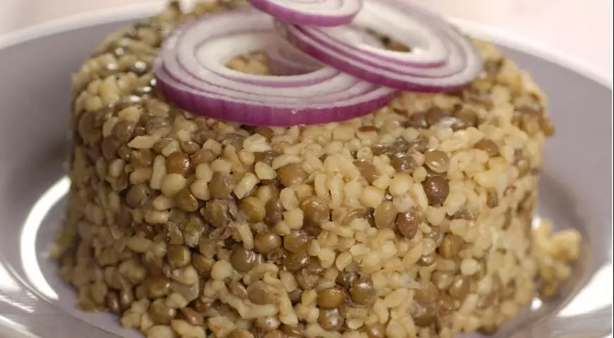 Bulgur के साथ Madjader