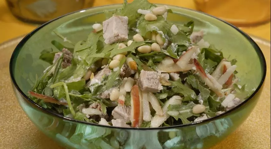Salat von Schweinschinken mit Birnen