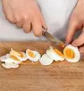 Stock foto vaření recept: costein s ančovičkami a vejcem, krok číslo 1