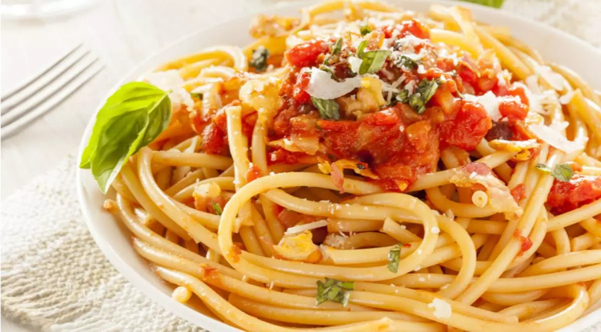 Pasta bucatini вместо пластмасови тръби 37907_3