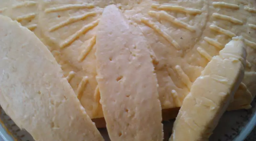 Vágja a kész sajtot a frusztrációra