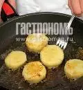 Photo Cooking Recipe: Potato Curls with Sprot Filling, Step No. 3