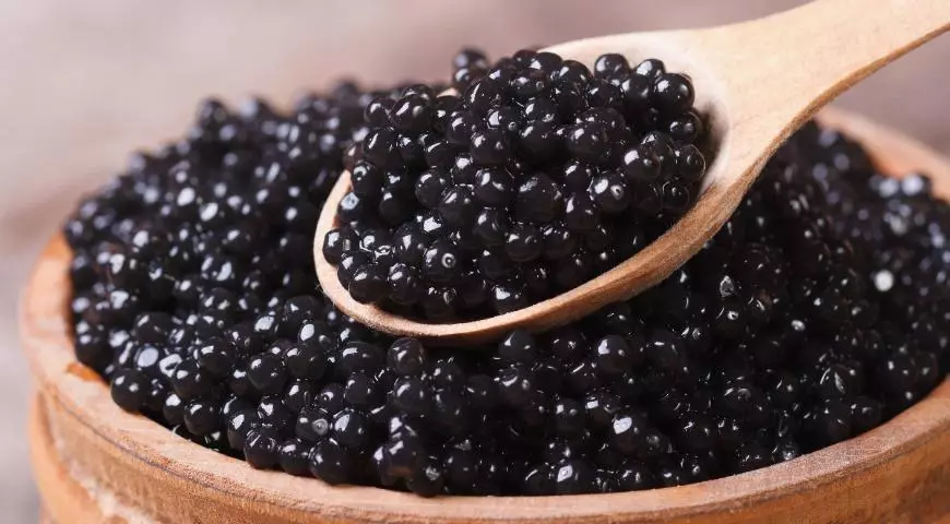 Spoon black caviar
