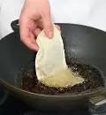 Công thức nấu ảnh: Chebureks làm bằng sữa trứng với thịt bò, bước số 6