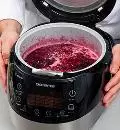 स्टॉक फोटो पाक कला पकाने की विधि: एक धीमी कुकर में रास्पबेरी जाम, चरण संख्या 6
