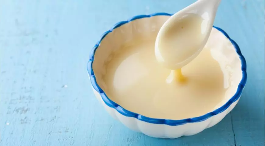 Kalcija kondensētā pienā, nekā jogurts