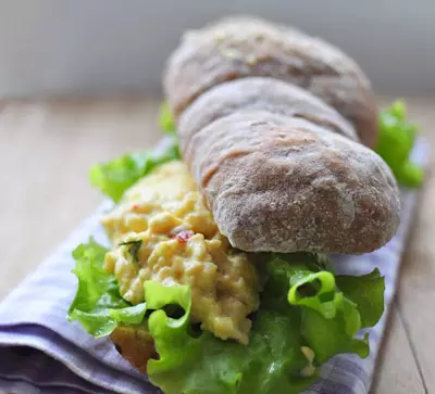 Egg salát Sandwich.