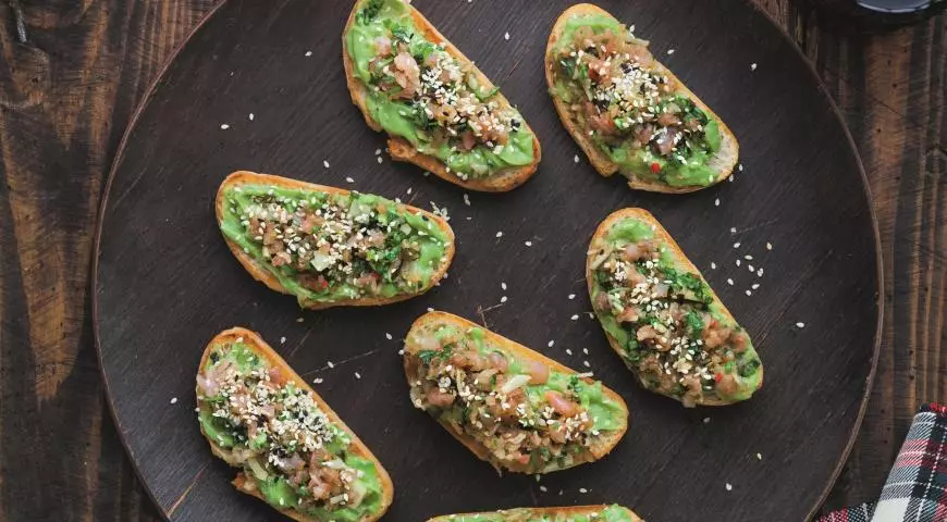 Chiabatta con camarones y aguacate 2