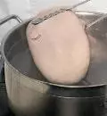 Stockfoto Koken recept: rundvlees tong in walnoten saus, stap nummer 1