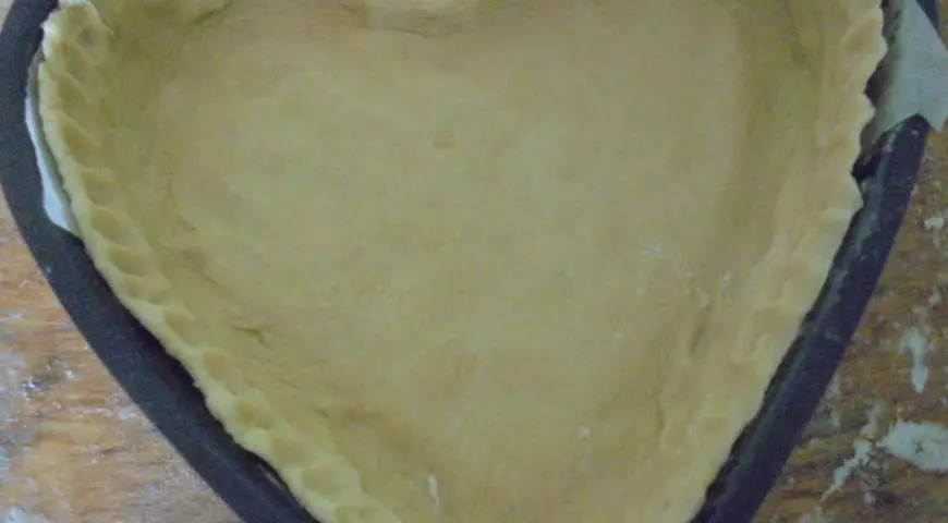 準備奶酪填料，麵團分佈形狀