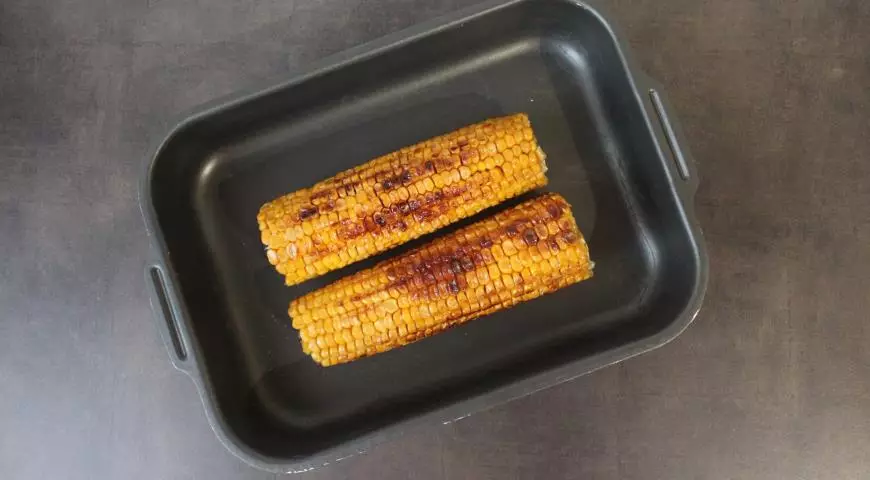 Stock Foto Tisjir Riċetta: Grilled Corn, Pass №4