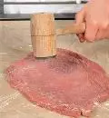 Stock Foto Cooking Recipe: Cuộn thịt lợn với lê và phô mai, bước số 2