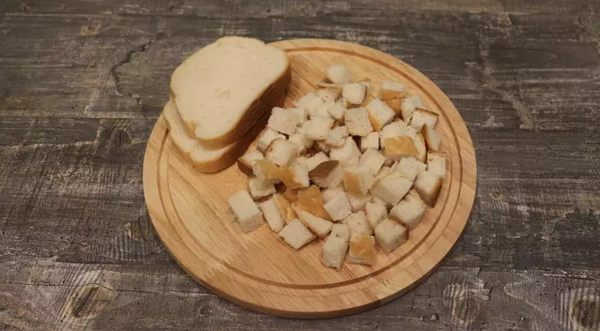 Potong roti kanggo batu leutik pikeun roti