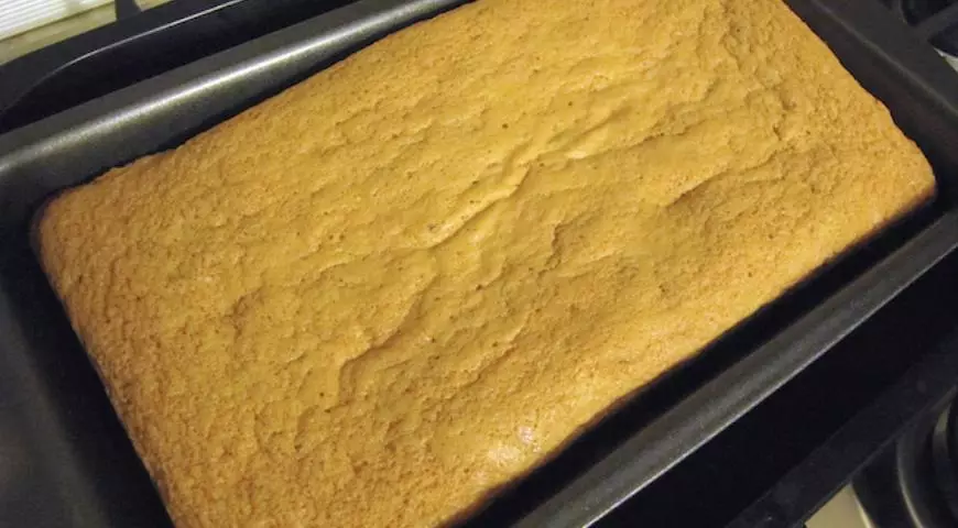 Gasa biscuit don almara na cake