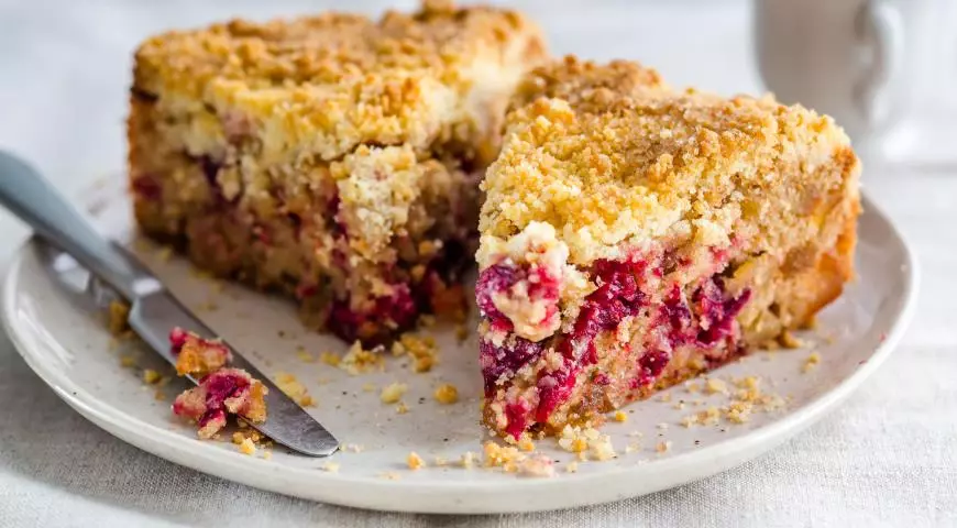 Cranberry-Kuchen und Strazhel