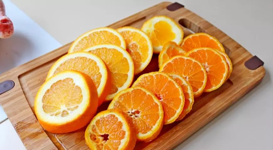 Orange moztu