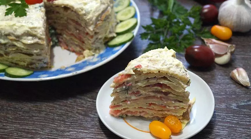 Cake daga Zucchini tare da cuku da tumatir 2