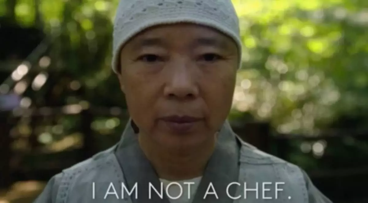 60-year-old zen buddhist nuns kwong kwan kwan