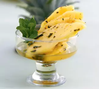 Pineapple Mochito