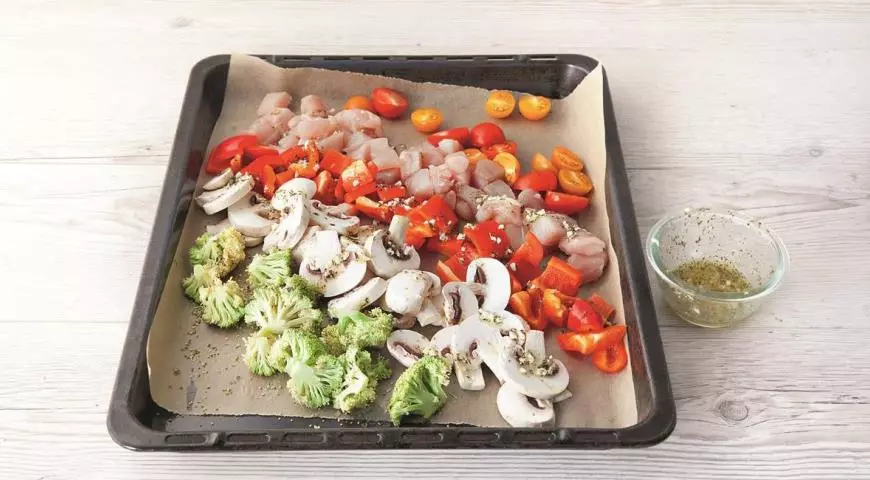 Photo Cuisson Recette: poulet avec légumes au four, étape numéro 4