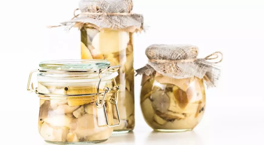 Mini enciclopedia de preparación de cogomelos brancos: doce, solim, marina, preparando fideos caseros e julien 54380_5