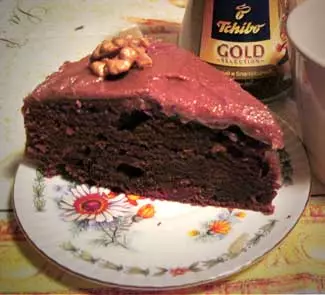 Chocolate Cake kauban si Cola