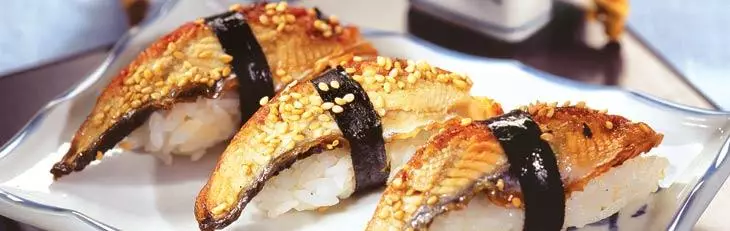 Sushi piegāde: restorāni Tanuki, Tae, Yakuza, Vasabi, Niyama, Planet Sushi, Ginno, Yakorya