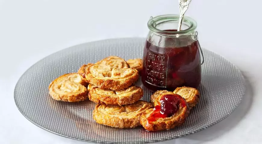 Palmier cookies - batayan para sa mga cookies ng Berlin.