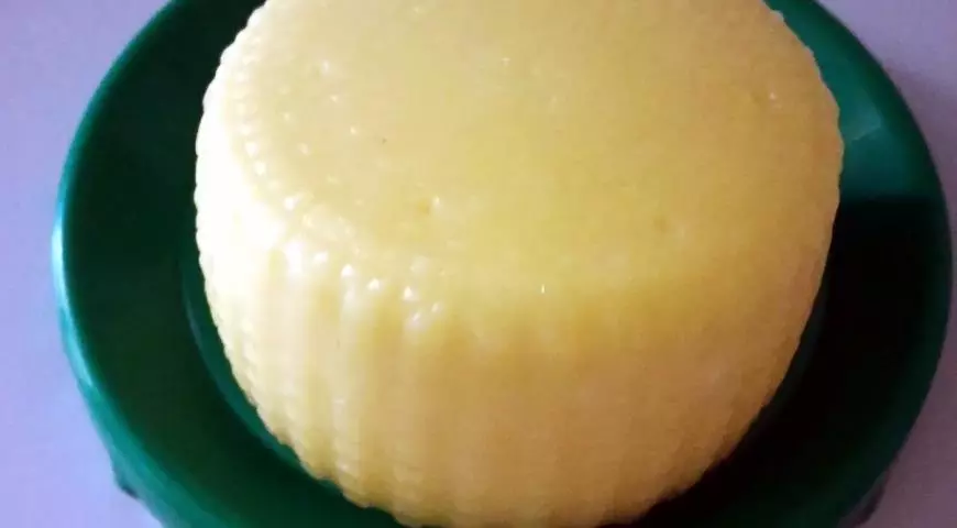 Sakafo mahandro sary: ​​Edam Cheese, dingana 8