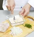 Foto Foto La ricetta della cucina: zuppa di pesce con aneto in un fornello lento, il punto numero 2