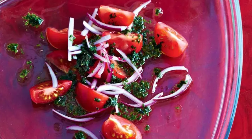 Salad saka tomat baku lan gandhewo daging garing