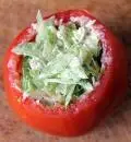 Salat Sezar pomidoru ilə doldurun