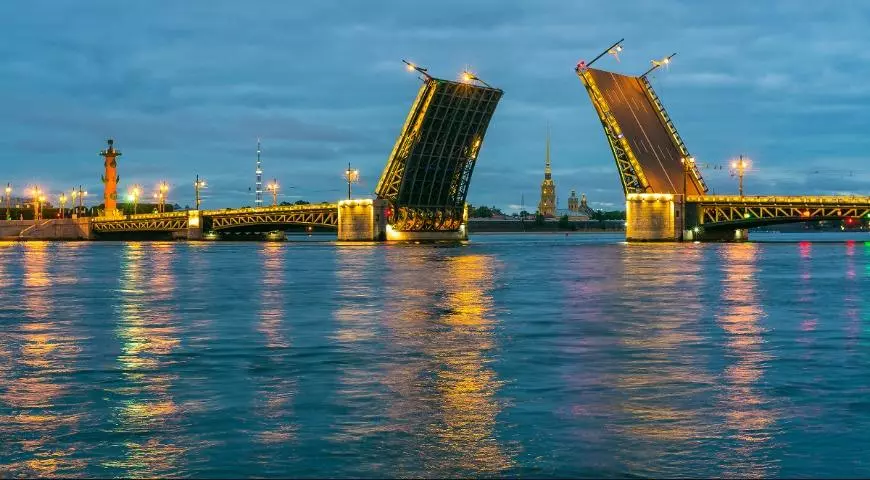 Malam Putih di St Petersburg