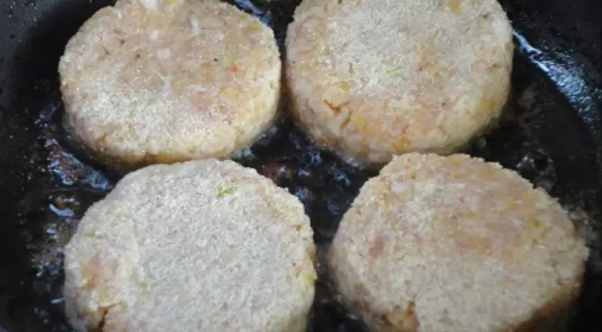 ಫೋಟೋ ಅಡುಗೆ ಪಾಕವಿಧಾನ: köfte bulgur, ಹಂತ ಸಂಖ್ಯೆ 4