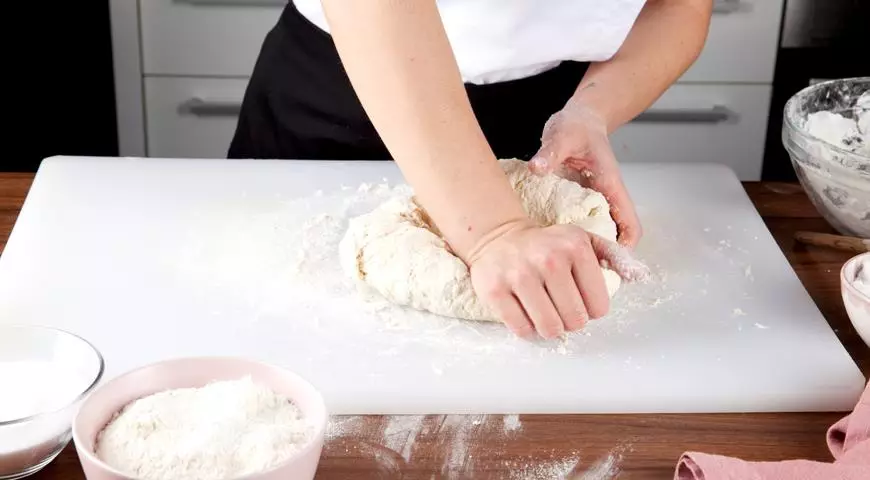 Wéi ech Perfekt Dumplings kachen: Instruktiounen aus dem Chef 64309_7