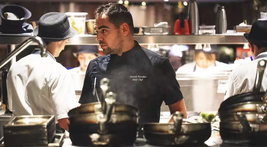 Anatoli kasakad, Chef Restaurant Selfie