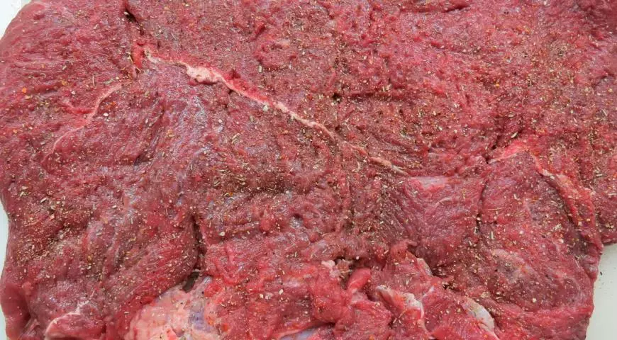 ແຍກອອກແລະຕີ beef beef clipping