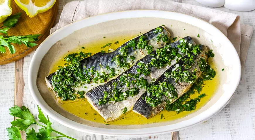 Mackerel marinated ni kvass