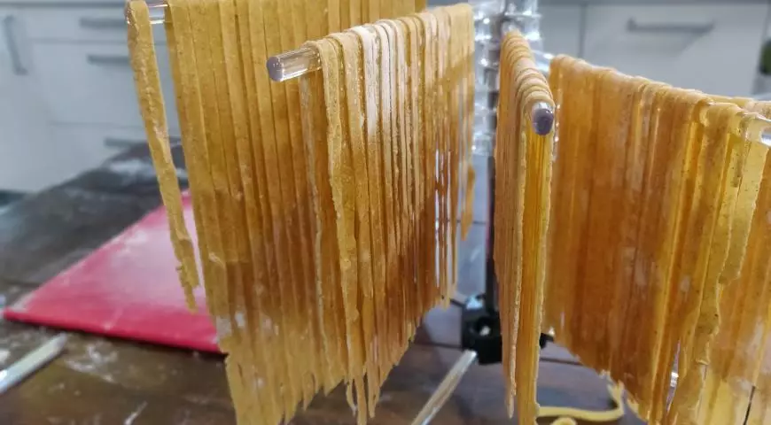 Home italian pasta. Fetchini, Lazagna, Spaghetti.