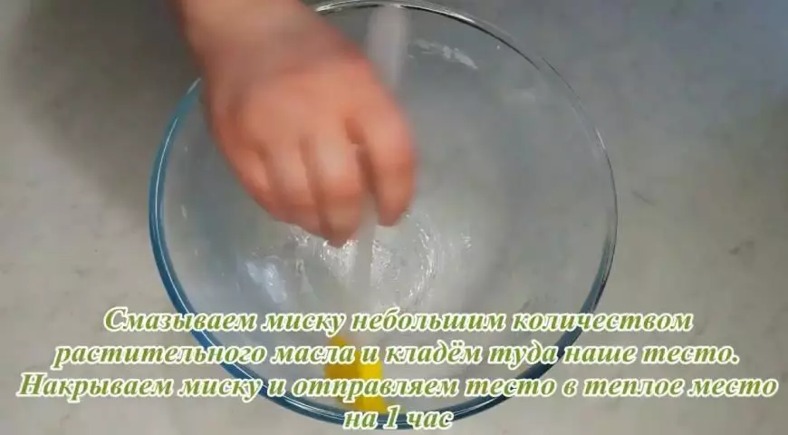 Larawan ng paghahanda ng recipe: Pampushki na may bawang, hakbang na numero 12