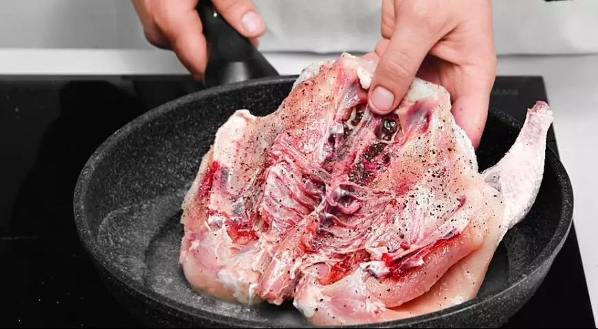 Stock foto resep memasak: chkmeruli, langkah nomor 2