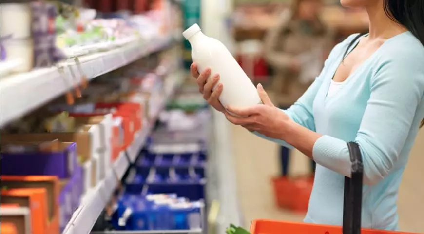 Choosing dairy products in the store