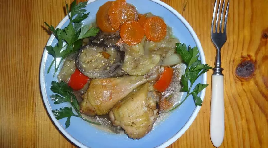 Пилешко на зеленчук