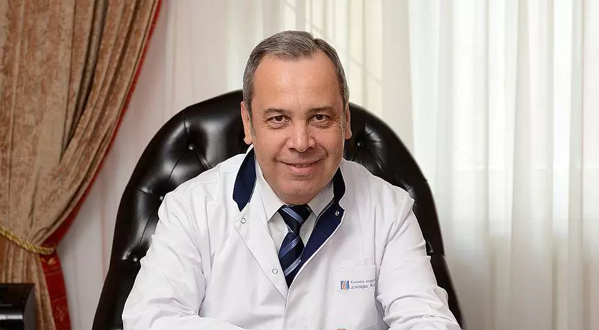 Chef för viktkorrigeringskliniken, professor Alexey Kovalkov.