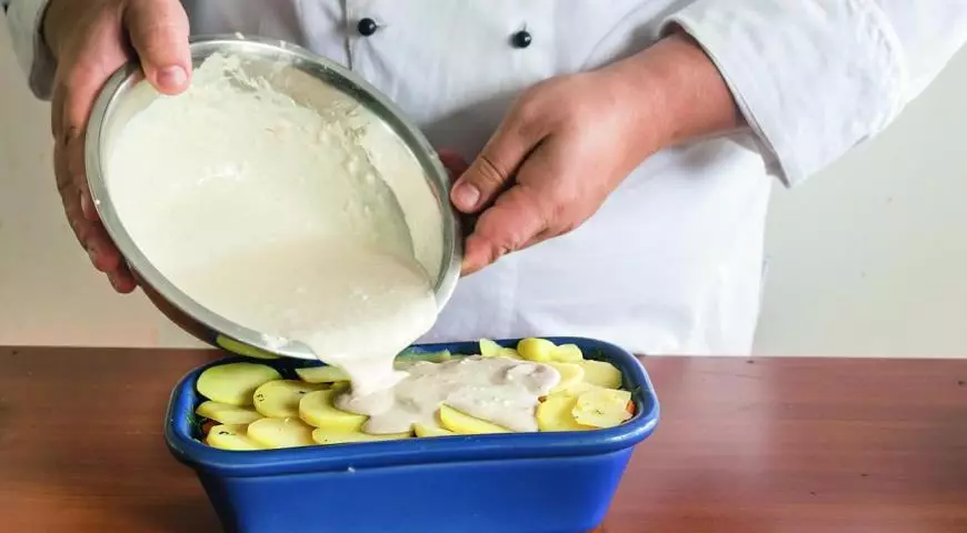 Stock Foto Recette de cuisson: Casserole de crack avec légumes, étape n ° 5