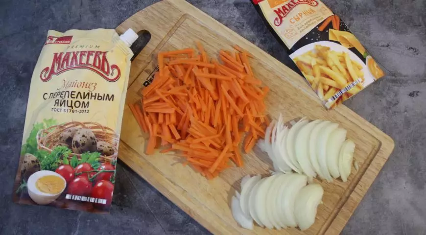 食譜的準備照片：沙拉用紅豆和雞肝與“maheyev”，第3步一步