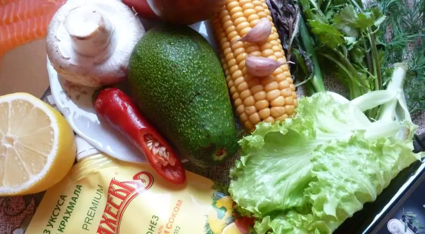 Preparar os produtos de ensalada necesarios