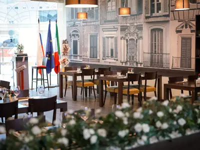 Noua restaurant Cafe Simpatico