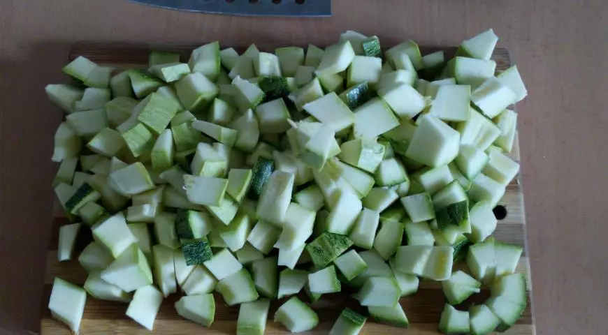 Cut zucchini